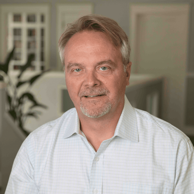 Jeff Kucharski - Macdonald-Laurier Institute